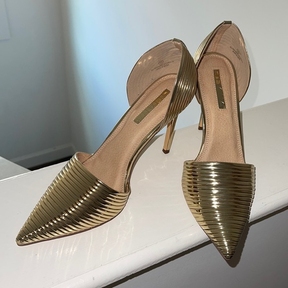 Ilana Kohn | Shoes | Ilana Shiny Gold Heels Sz New | Poshmark
